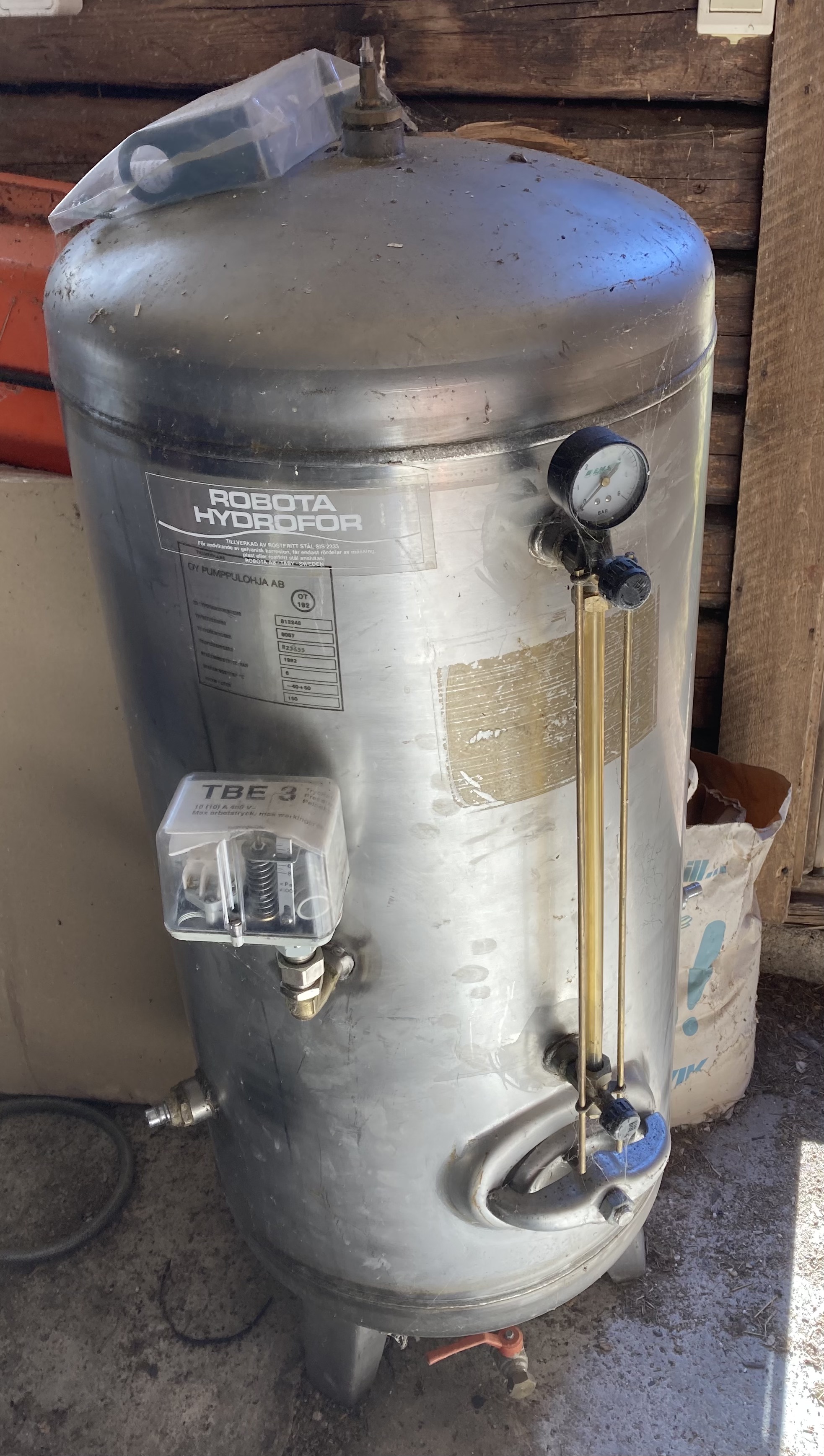 Hydrofor rostfri | Auktion.se